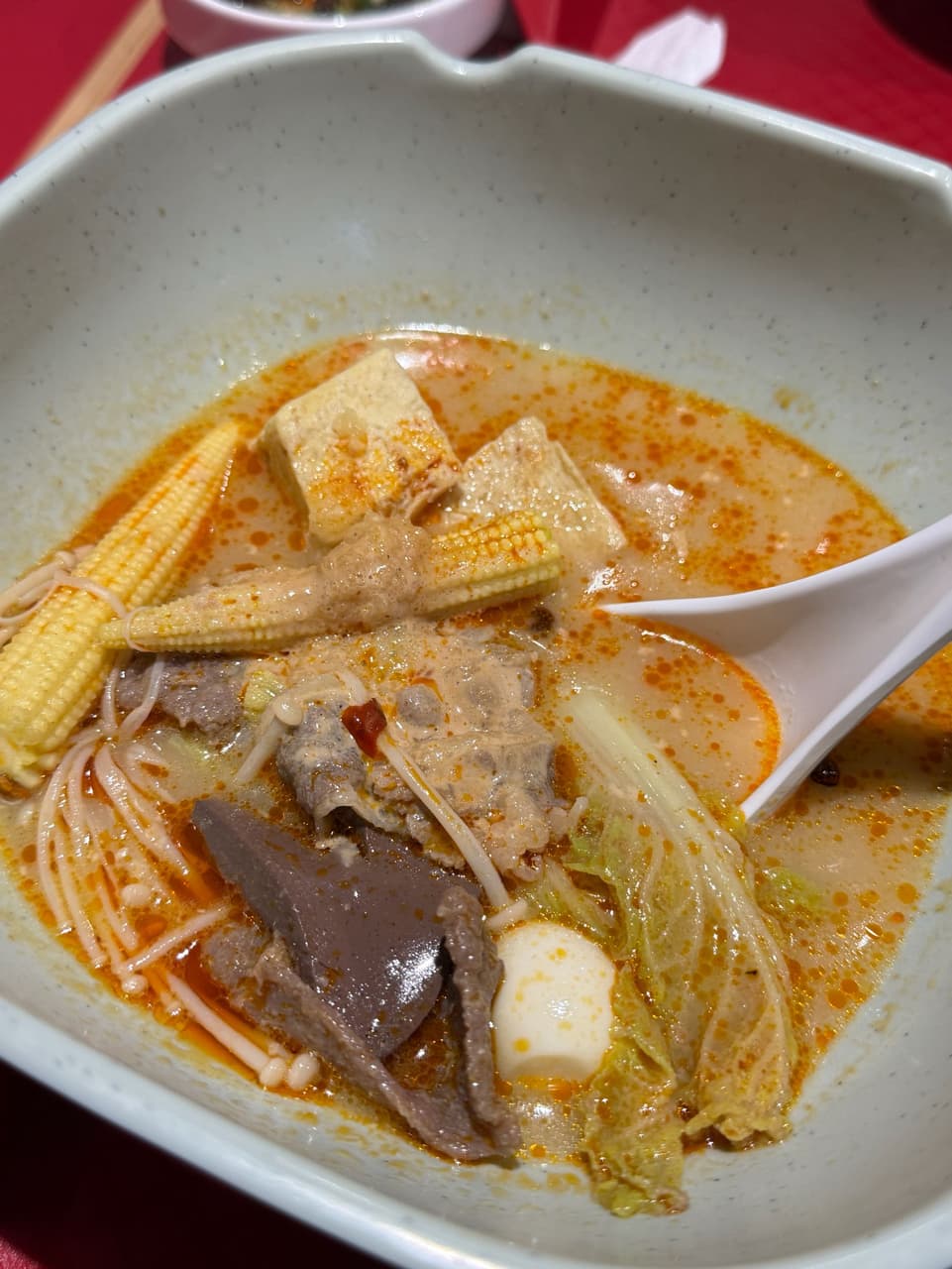 【台北】圈粉鋪子 ️‍🔥海底撈旗下新開幕🚩酸辣粉、麻辣燙 - 美食板 | Dcard