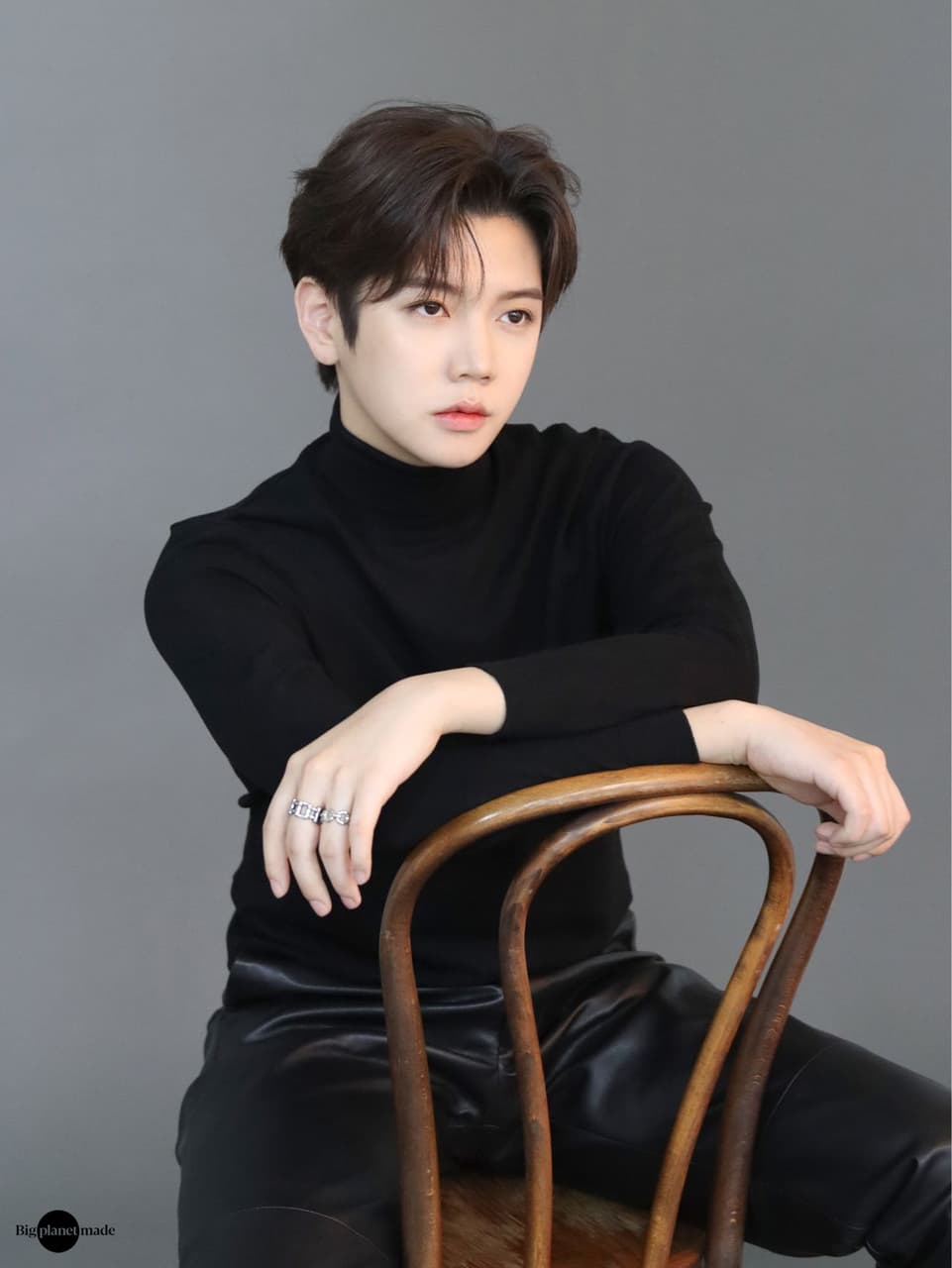 #新聞 珉起簡介拍攝幕後 - NU'EST板 | Dcard