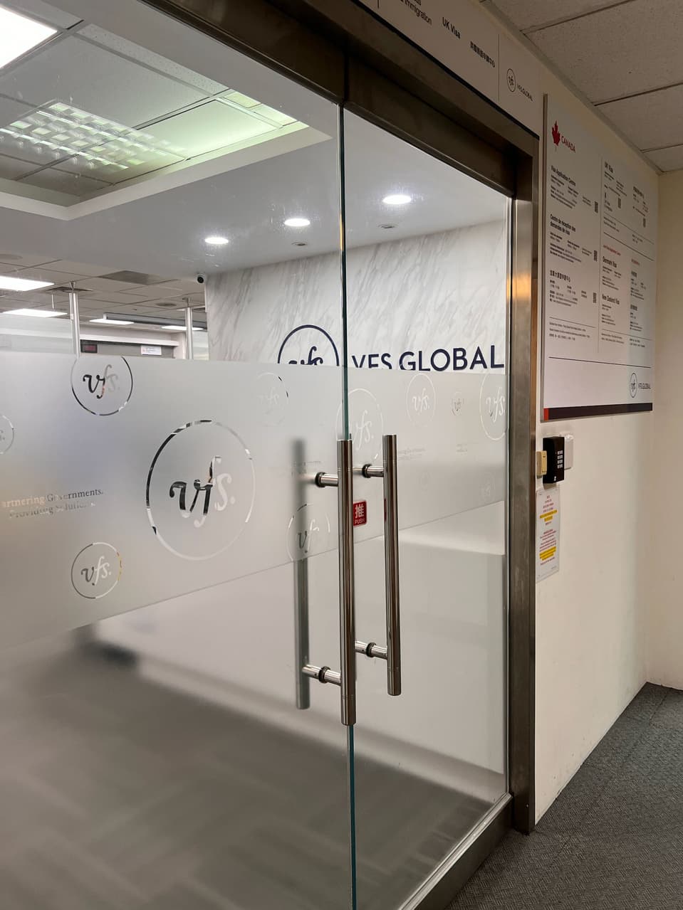 #經驗分享 VFS簽證申請中心🇬🇧經驗分享 - 留學板 | Dcard