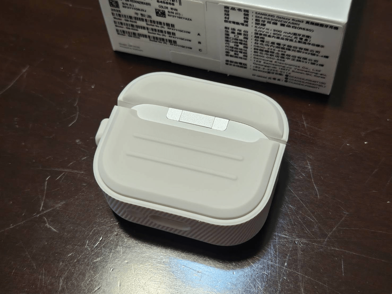 母親節禮物送我媽 三星耳機...被嫌太貴??? (沒有辣XDD #我來開箱 - 3C板 | Dcard