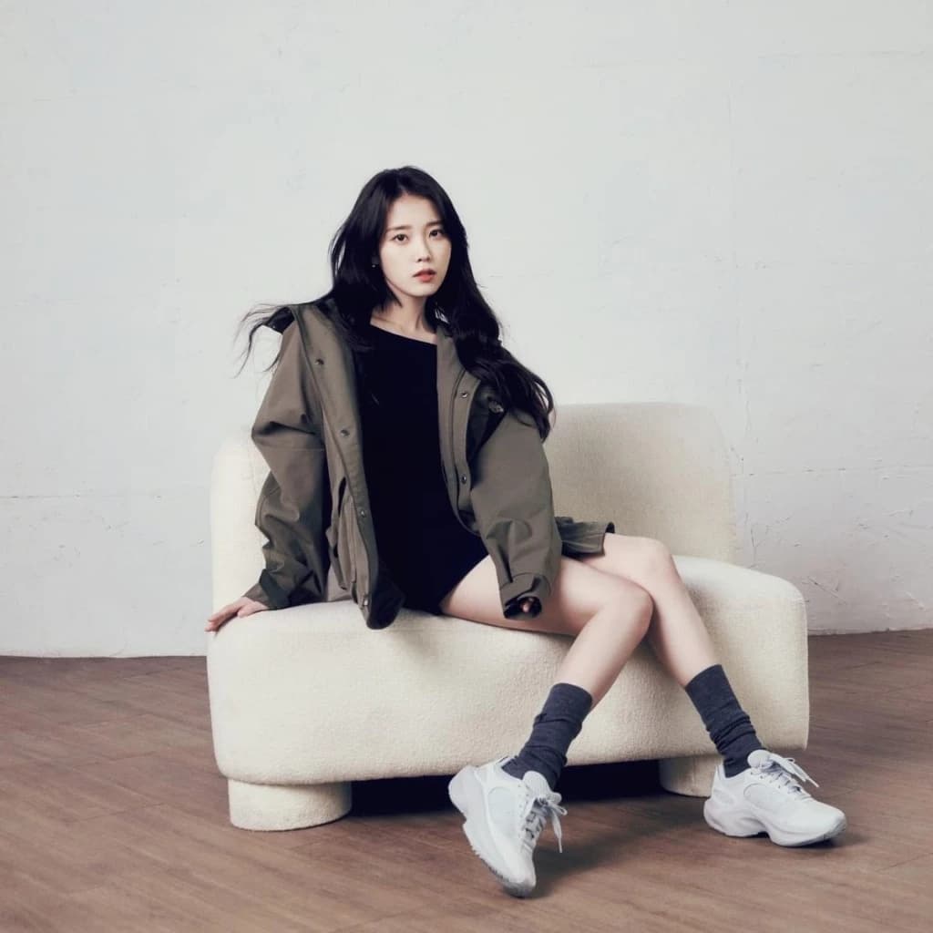 NEW BALANCE分享#WRPD Runner 蛋殼鞋 無痛增高 韓國明星代言 IU 李知恩 流暢的跑鞋線條、有份量的厚底設計，呈現出具有前衛風格的未來感 - CKP的真實旅程 ...