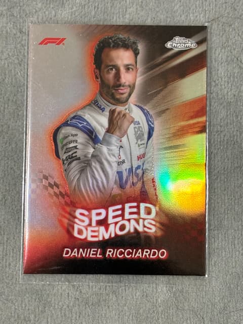 #分享 #收藏分享 #球員卡 #2024 Topps Chrome Formula 1 - F1板 | Dcard