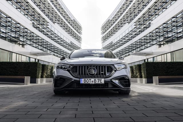 Brabus B53 700 Performance 油電跑房再進化 - 汽車板 | Dcard