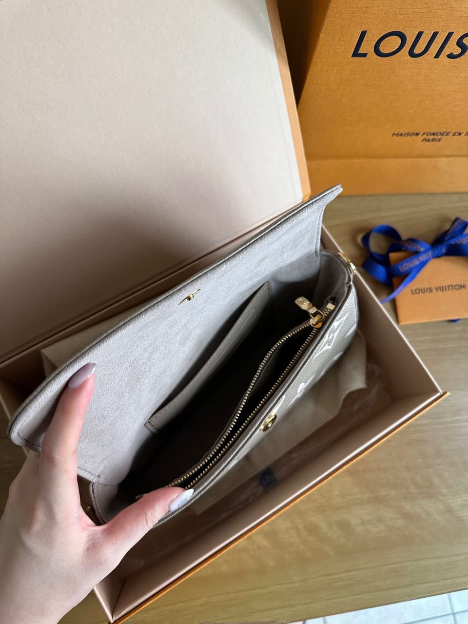 #開箱 LV 大象灰 Ivy 🥰 - 精品板 | Dcard