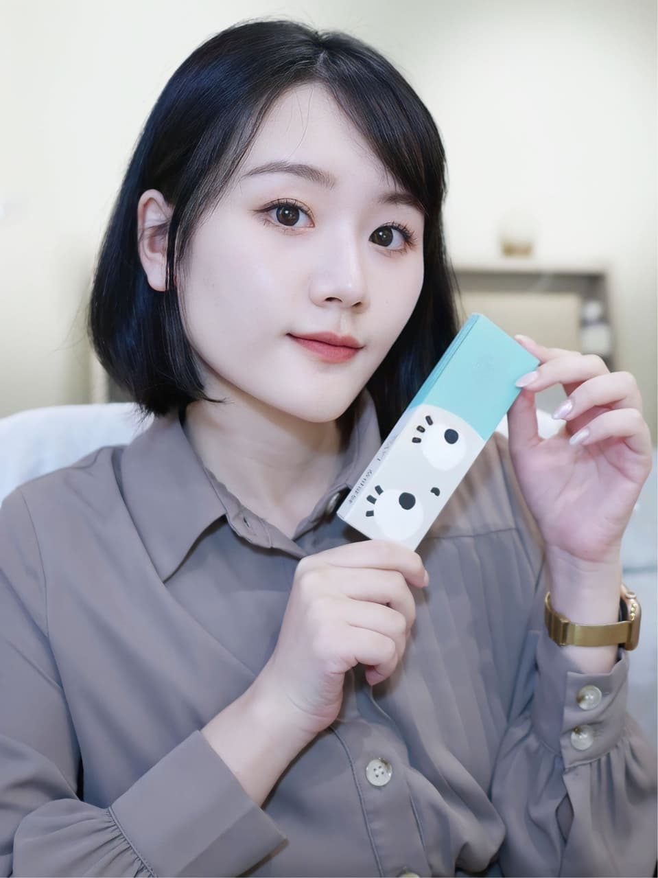 清純白月光 OPT 抗藍光日拋 達菲棕、維克灰 - mumu_meow (@mumu_meow) | Dcard