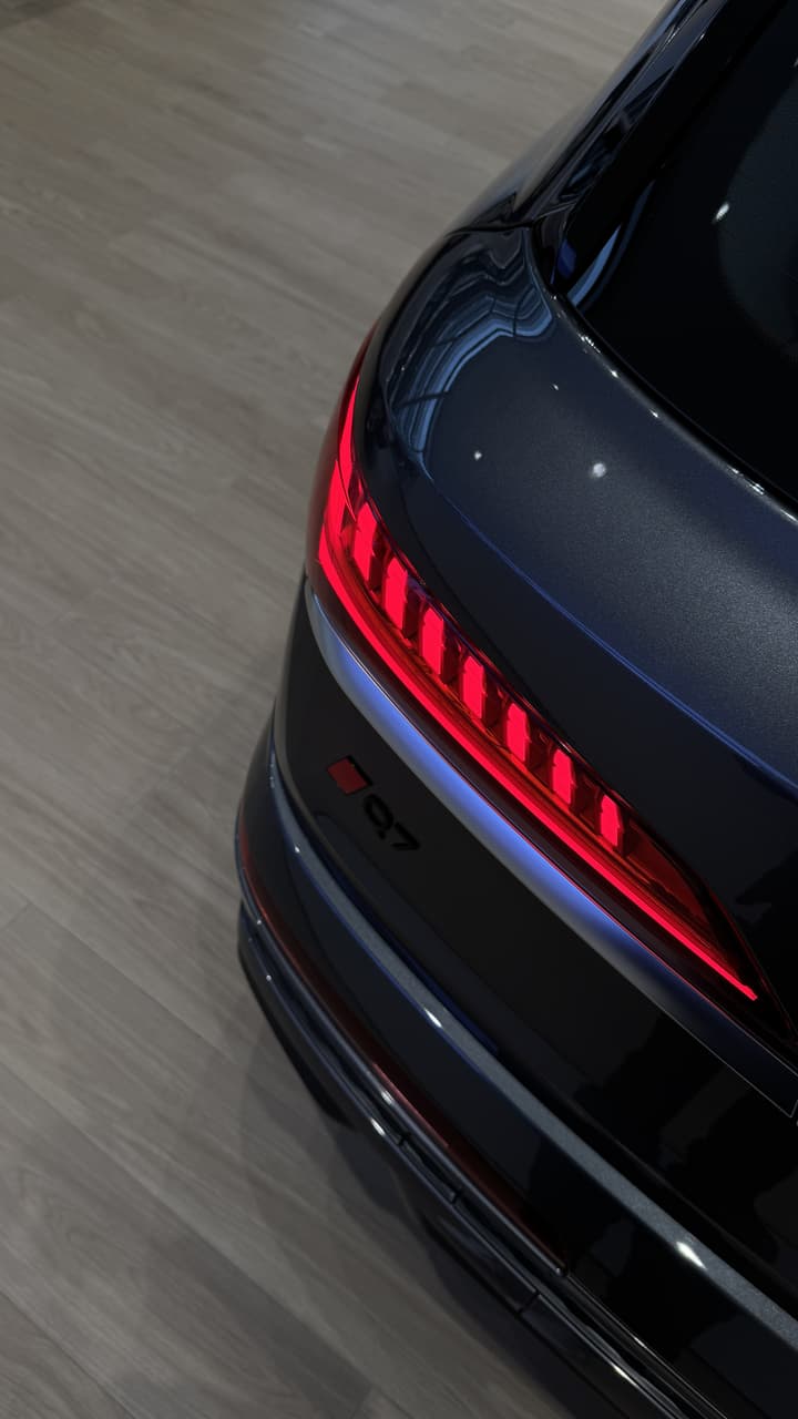 Q7 55 TFSI quattro S line 運動版 - 汽車板 | Dcard