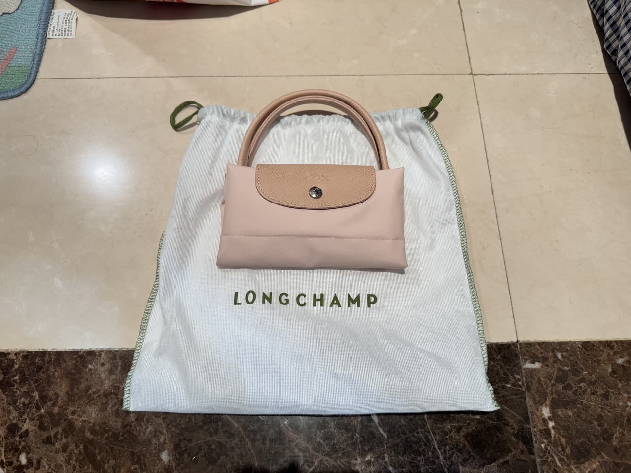 #我要賣 Longchamp 折疊帆布手提包-淡粉色 - 二手交易板 | Dcard