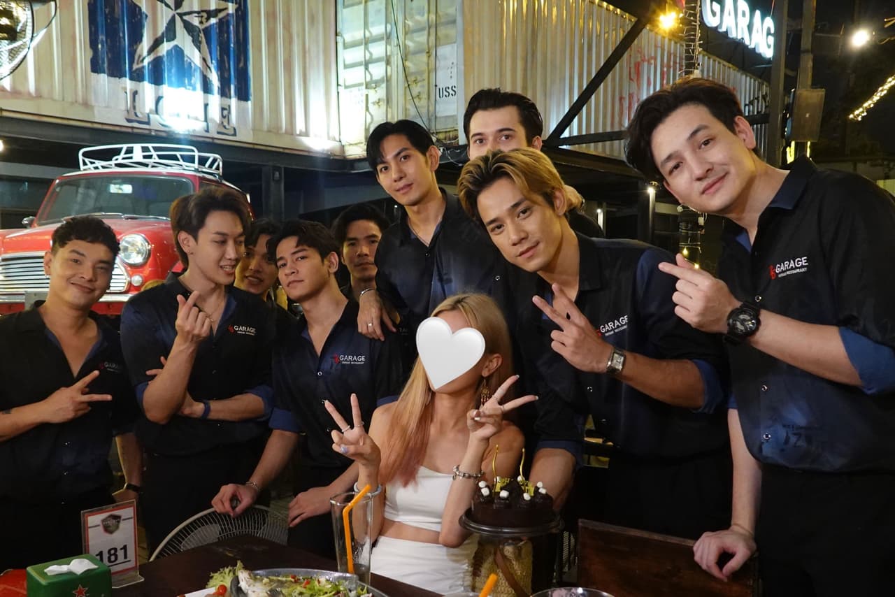 #國外 泰國曼谷自由行Day5-7🇹🇭（湄南河船上晚餐、男模網紅餐廳、泰式按摩、KPOP夜店+猛男夜店） - 旅遊板 | Dcard