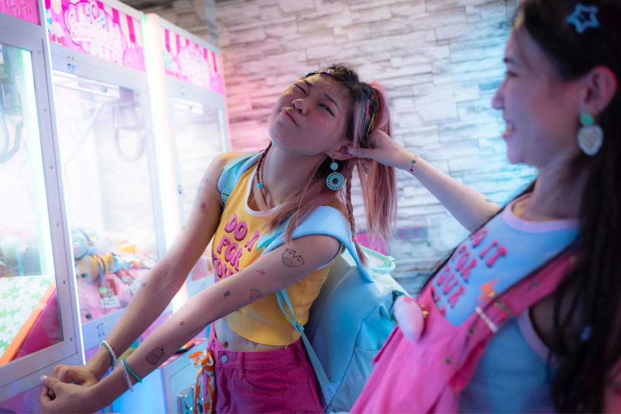 #外拍 一中街x泫雅風(*≧ω≦) - 小林影像 (@linyoujun) | Dcard