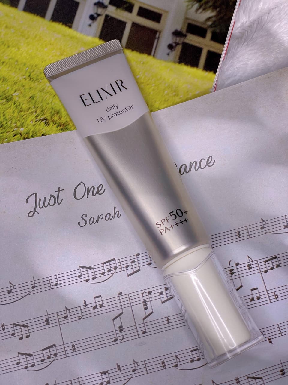 讓你捨去底妝前瓶瓶罐罐的ELIXIR 怡麗絲爾 小金管 #開箱大使 - 奶昔昔 (@xixi0622) | Dcard