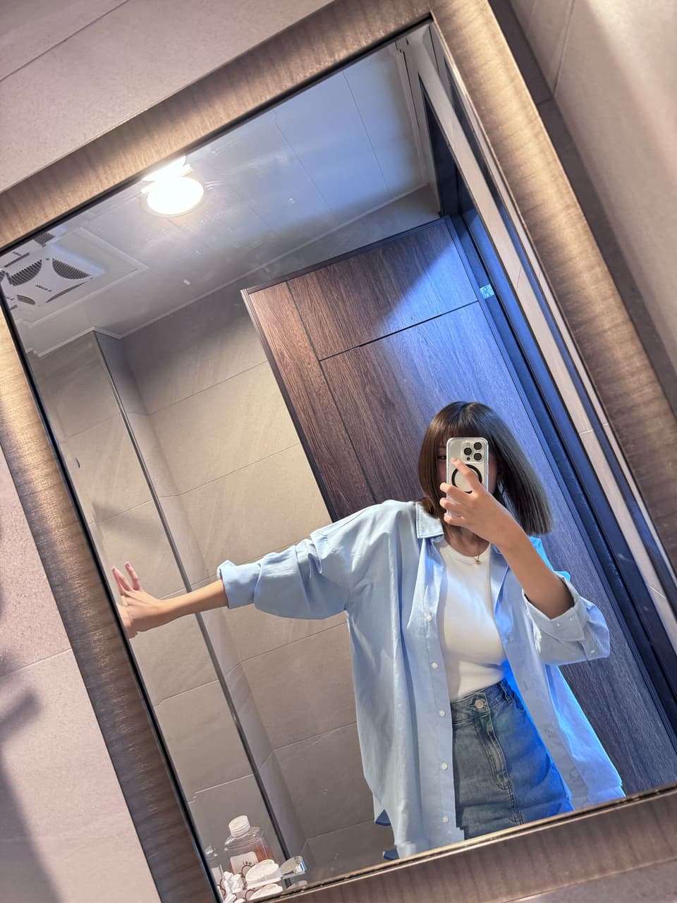 已經無法停止藍到底的穿搭🩵🩵 - 小瀞𓂃 𓈒𓏸📨️ (@pupille) | Dcard