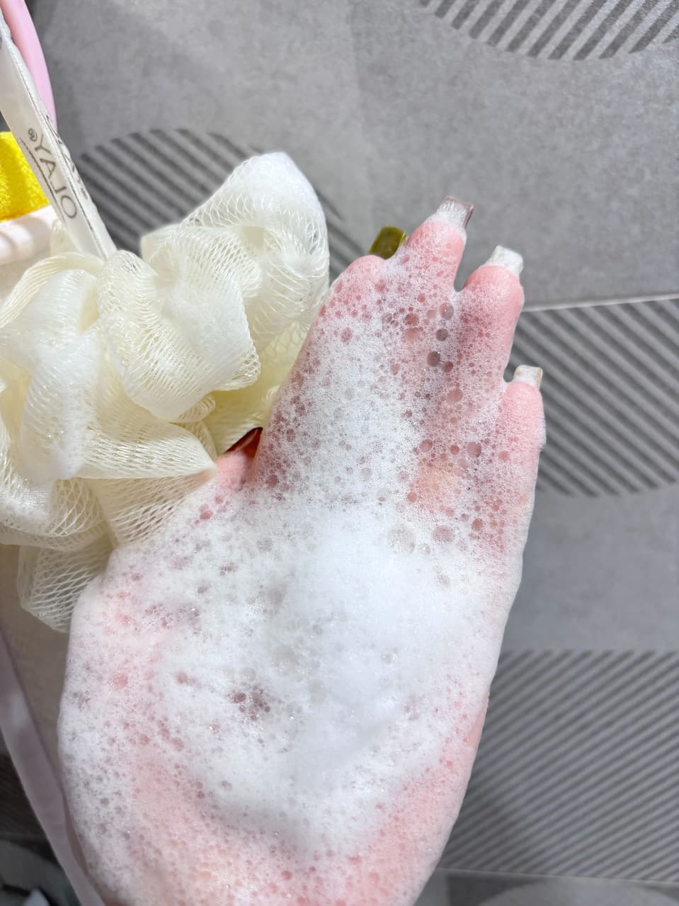 跟身體的毛周角化說bye bye # 舒特膚三酸煥膚 - 愛剁手手的翻車🐷 (@cutecute111) | Dcard