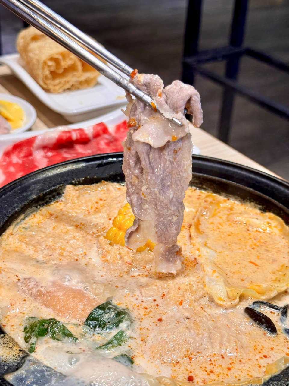 石二鍋有牛奶鍋了耶～ - 小口丸子 (@eatoooooo) | Dcard