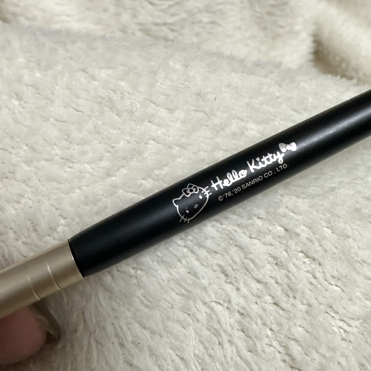 #分享 用一張小朋友掃蕩 Solone Kitty 聯名！ - 美妝板 | Dcard