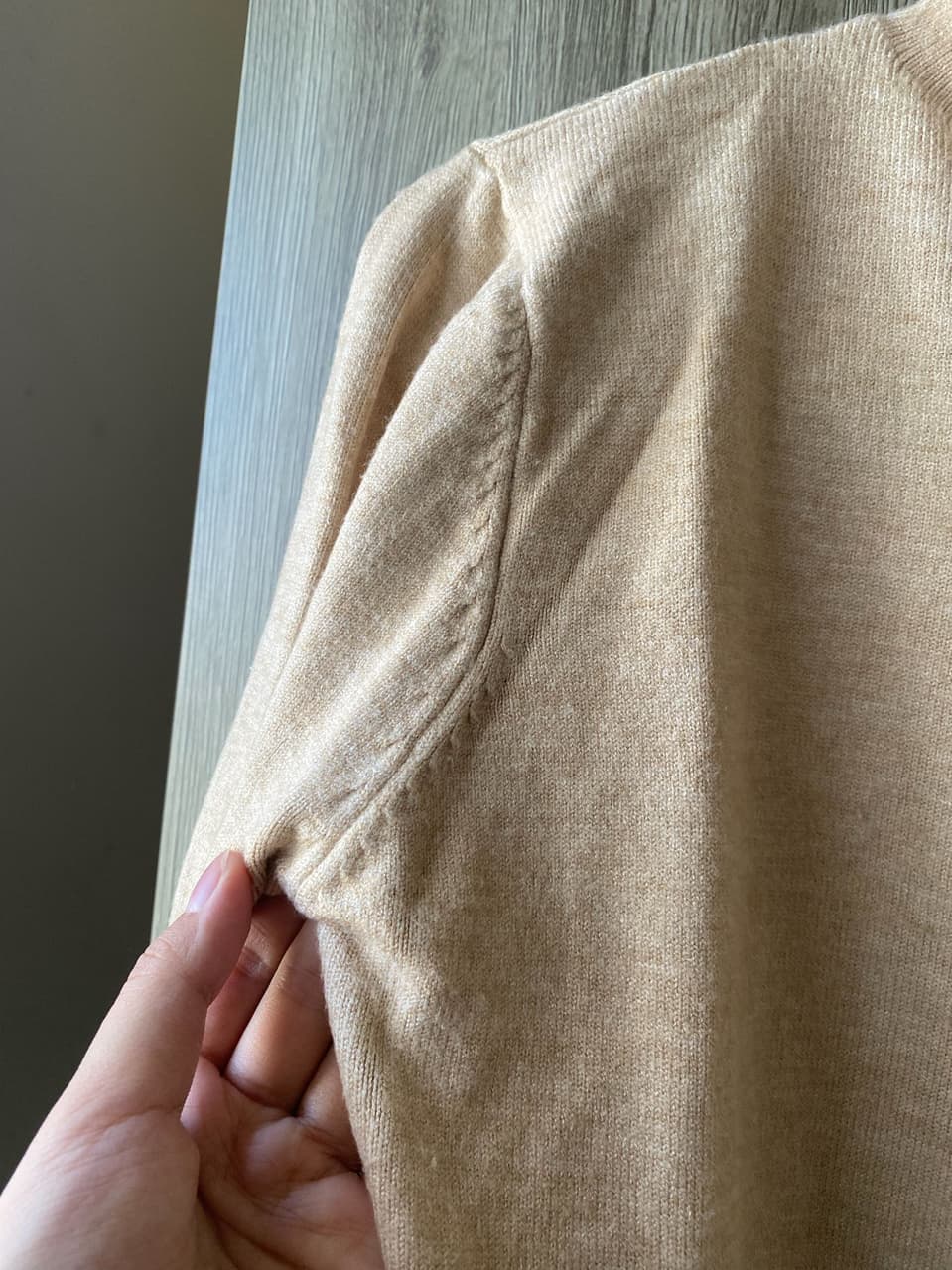 #我要賣 Gap燈芯絨襯衫、毛衣背心、毛呢裙 - 二手交易板 | Dcard