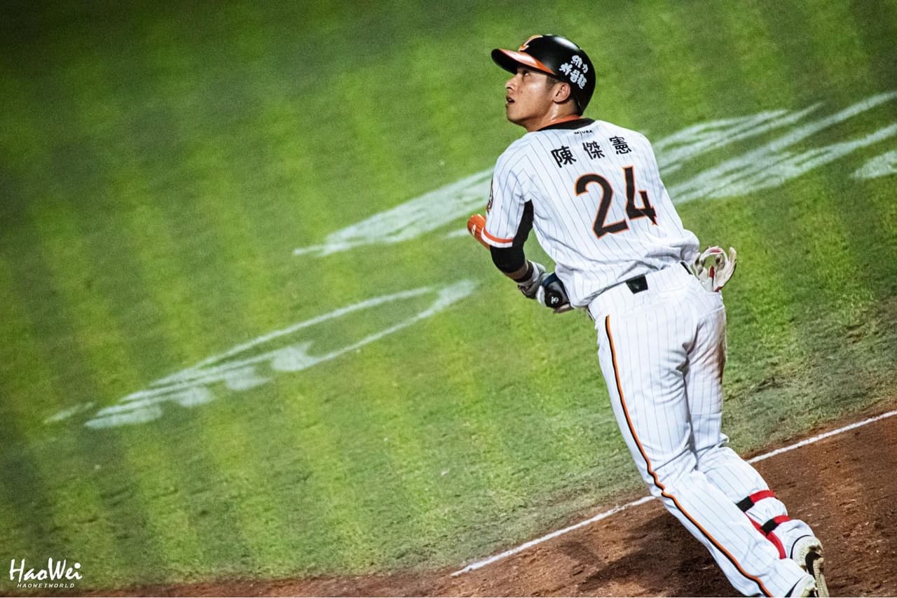 中華職棒十大帥哥大賞（下） - 阿禎與他的快樂夥伴 (@baseball_0806) | Dcard