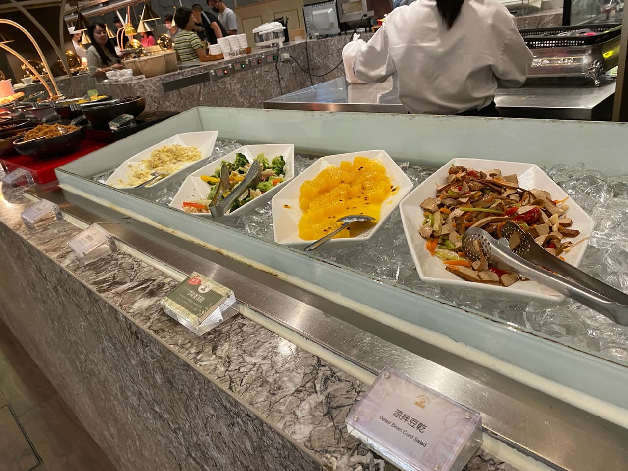 高雄｜福華飯店早餐buffet🫧 竟然還有哈根達斯🍨ฅ(`ꈊ´ฅ) #夏日避難所 - 美食板 | Dcard