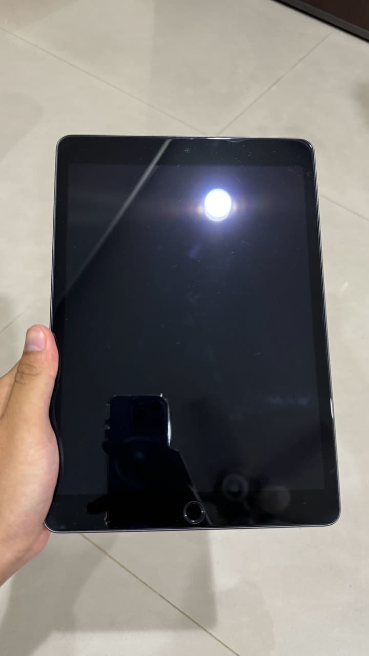 #我要賣 #我要賣 二手ipad9 64G+送副廠筆（已售） - 二手交易板 | Dcard
