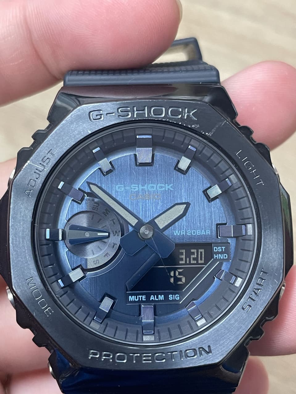 #我要賣 CASIO G-SHOCK GM2100N藍色 - 二手交易板 | Dcard