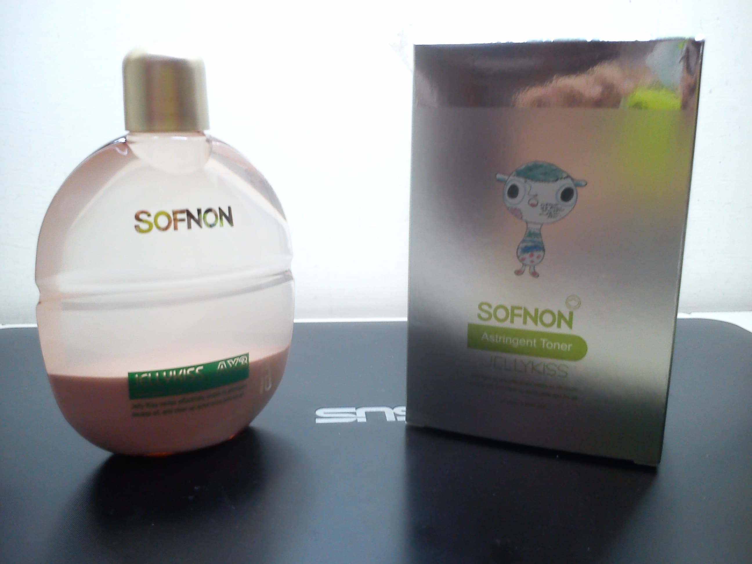 問題：詩芙儂的調理化妝露和防曬乳(已爬過置頂文) - 女孩板 | Dcard