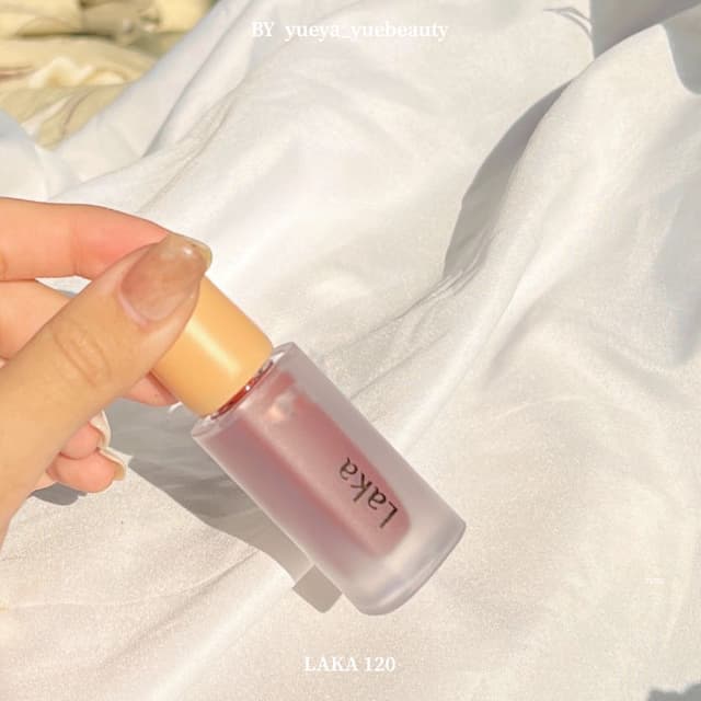 #分享 #戀愛製造所｜情人節收到的第一隻玫瑰🌹LAKA 120 - 美妝板 | Dcard