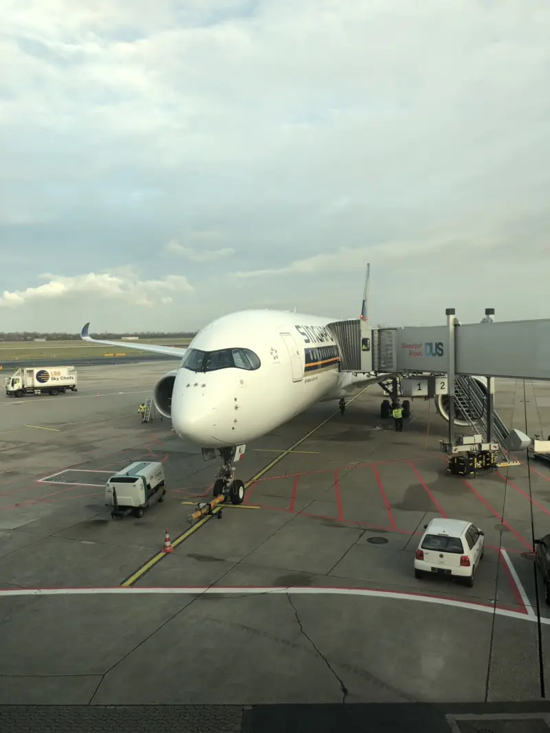 #飛行紀錄 新加坡航空 A359 商務艙 - 旅遊板 | Dcard