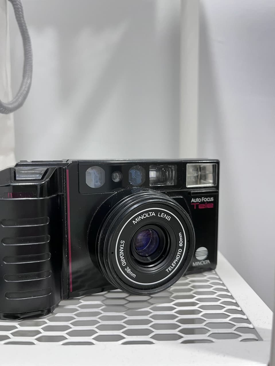 #我要賣 Minolta AF Tele傻瓜底片相機（不含底片與背帶） - 二手交易板 | Dcard