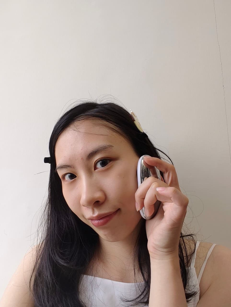 開箱 如果不想花冤枉錢 那就選一台適合自己的美容儀! #生活儀式提案 - 太陽的女子🌻 (@angela.050123) | Dcard