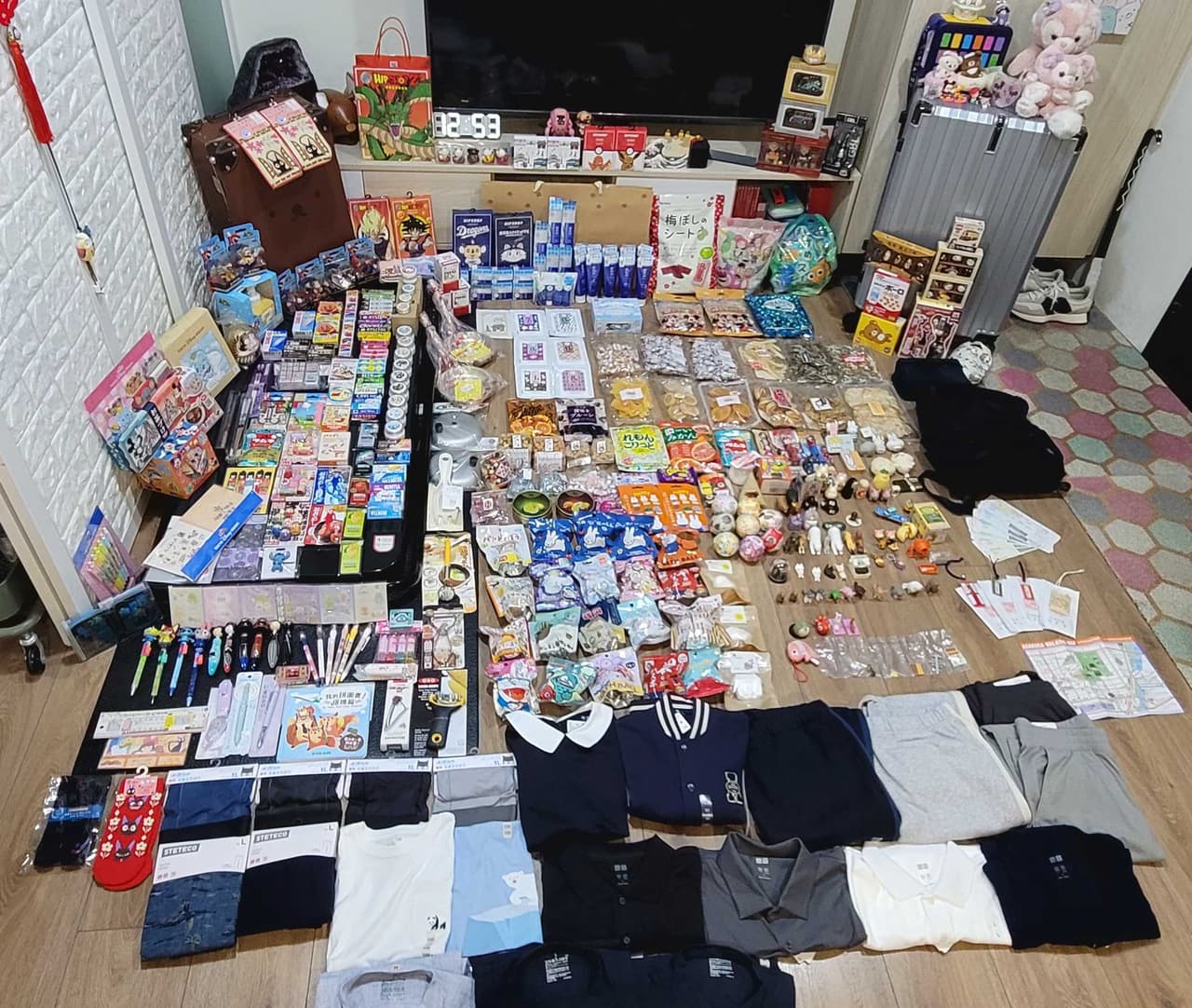 #分享 買了超多沒用的東西的 東京七天戰利品 - B17 留言 | Dcard