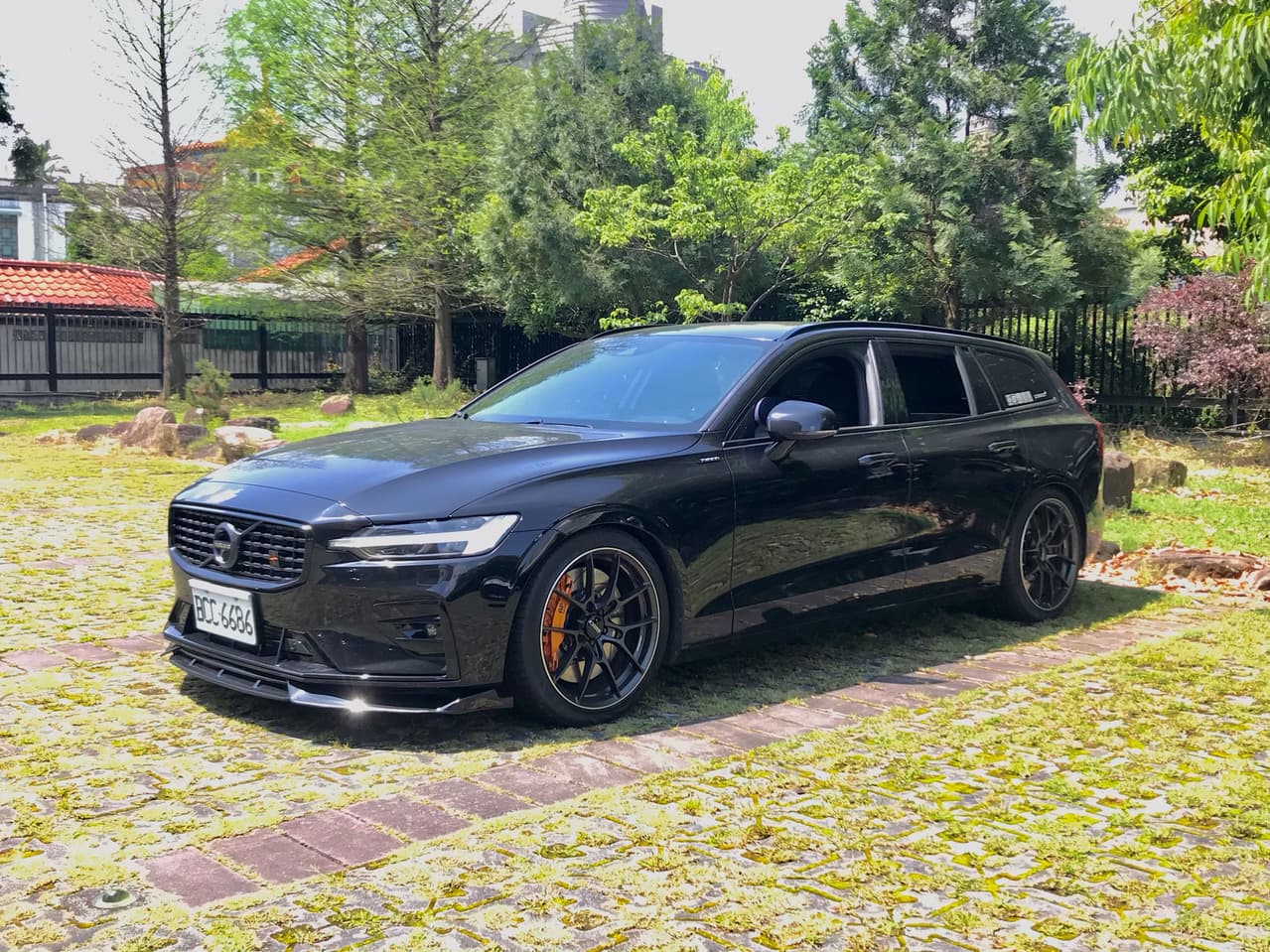 Volvo V60改裝不歸路，是否回頭？ - 汽車板 | Dcard
