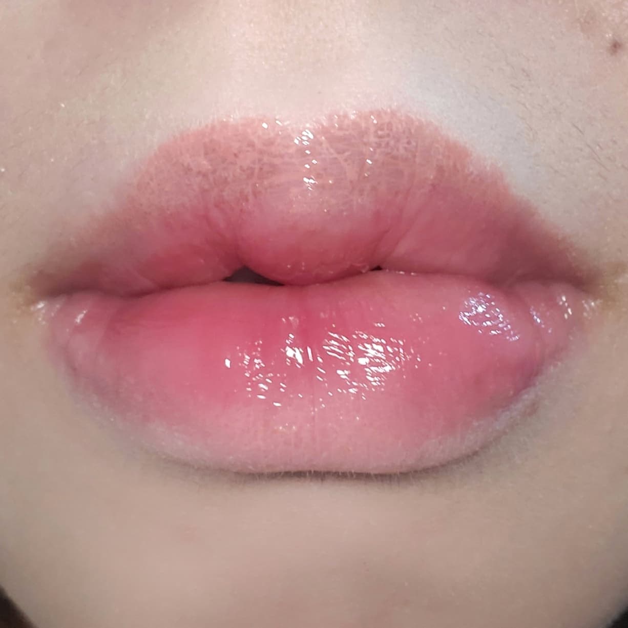 #試色 喜歡嘟嘟唇必收~Hera#422 - 美妝板 | Dcard