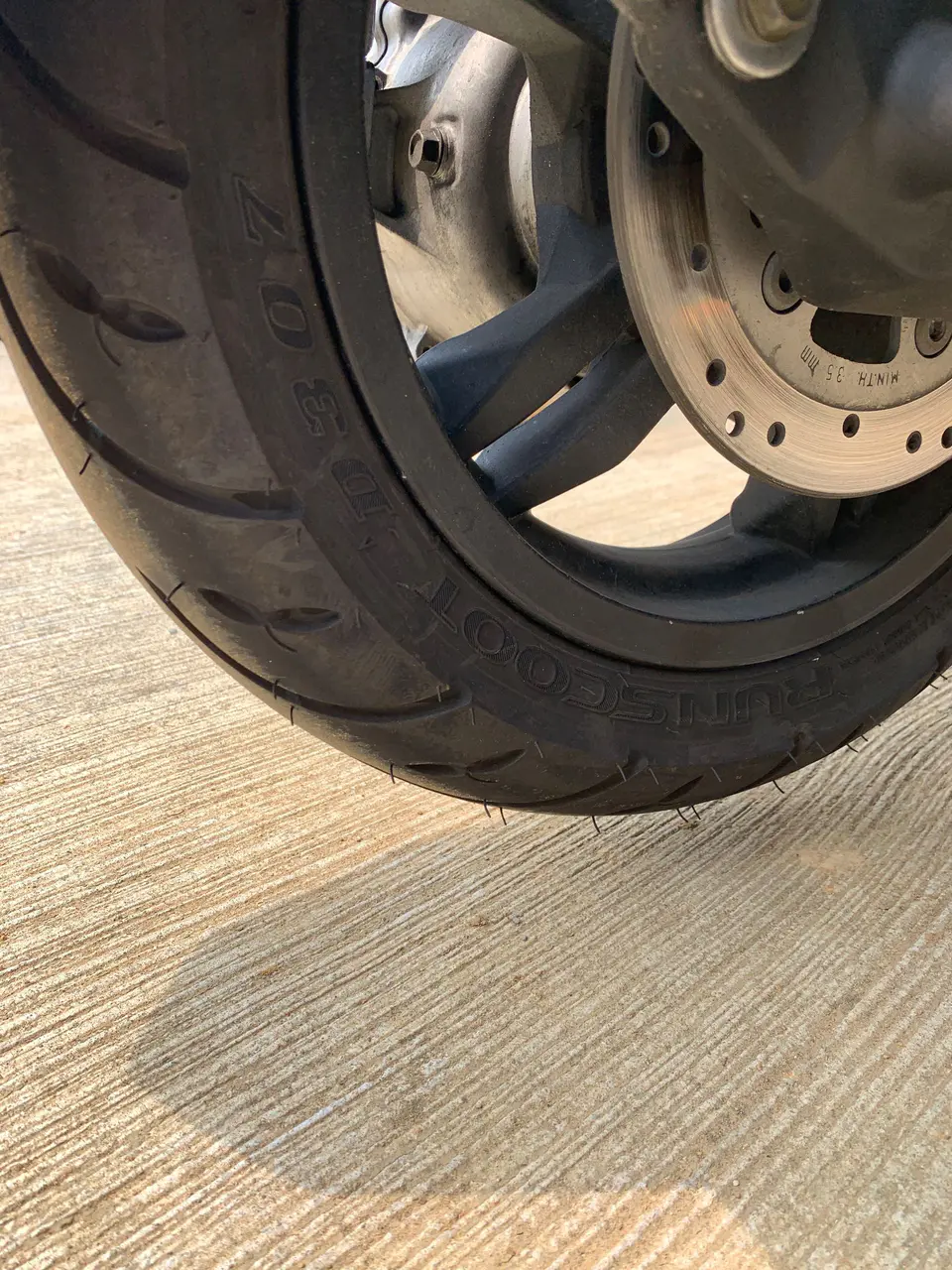 #其他 通勤也能有不同的選擇Dunlop D307 12吋 - 機車板 | Dcard