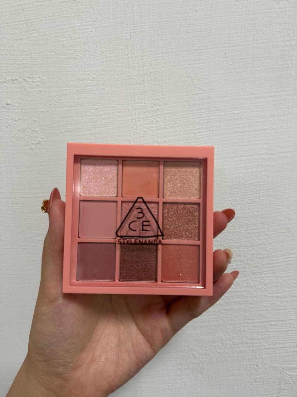 #我要賣 二手 3CE眼影盤 - 二手交易板 | Dcard