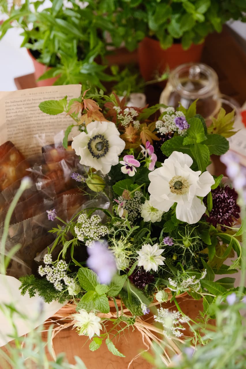 近期的一些花藝作品分享～ - 野實 (@snow.1999) | Dcard