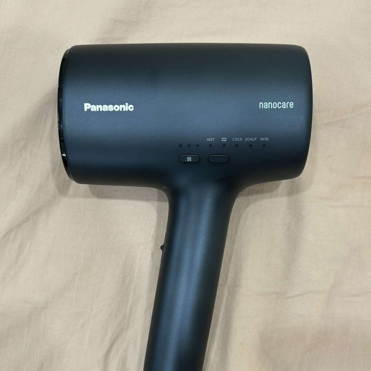 【2025吹風機推薦】用了Panasonic EH-NA0J後大推！3款納米水離子吹風機完整比較評測 - 購物狂森宅女 (@forestgirl) | Dcard