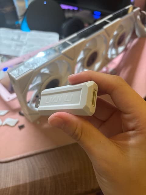 #心得 LIAN LI uni fan TL wireless lcd 120 聯力液晶螢幕積木扇-無線版本 開箱/裝機心得 - 3C板 | Dcard