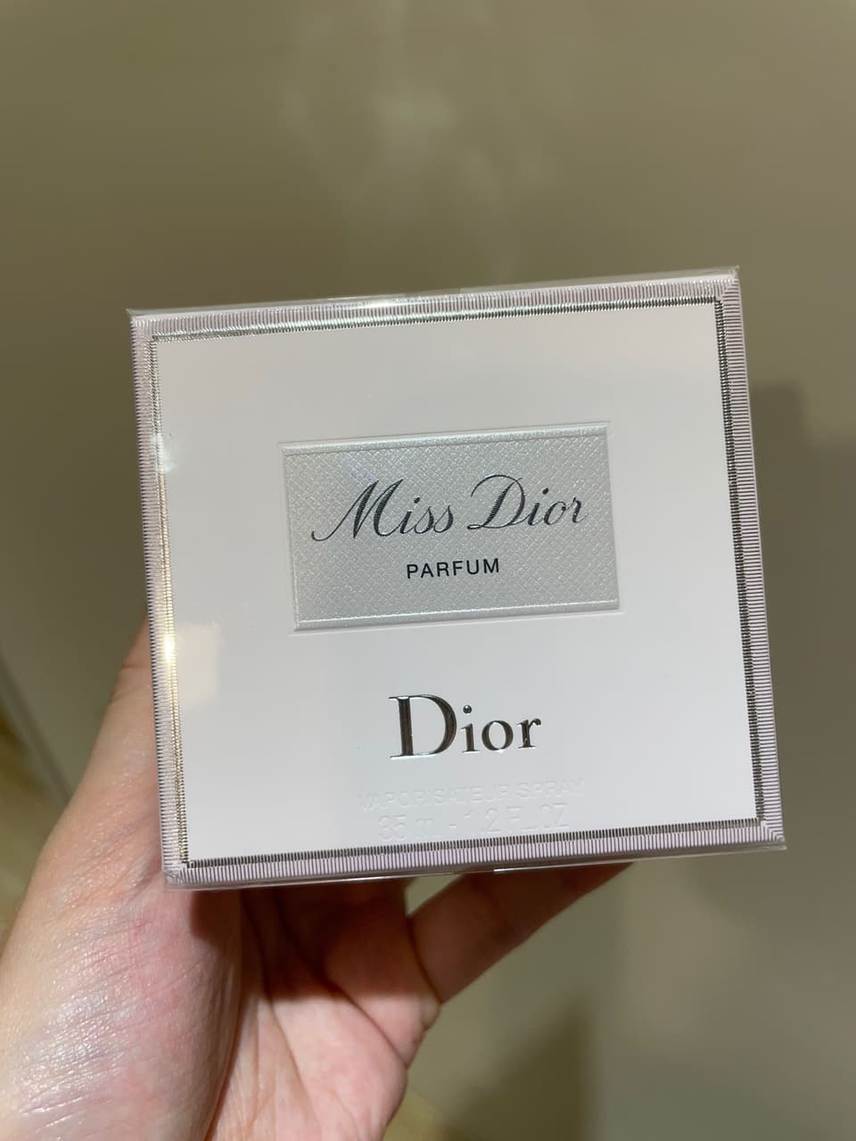 #我要賣 #我要賣 Miss Dior香精35ml - 二手交易板 | Dcard