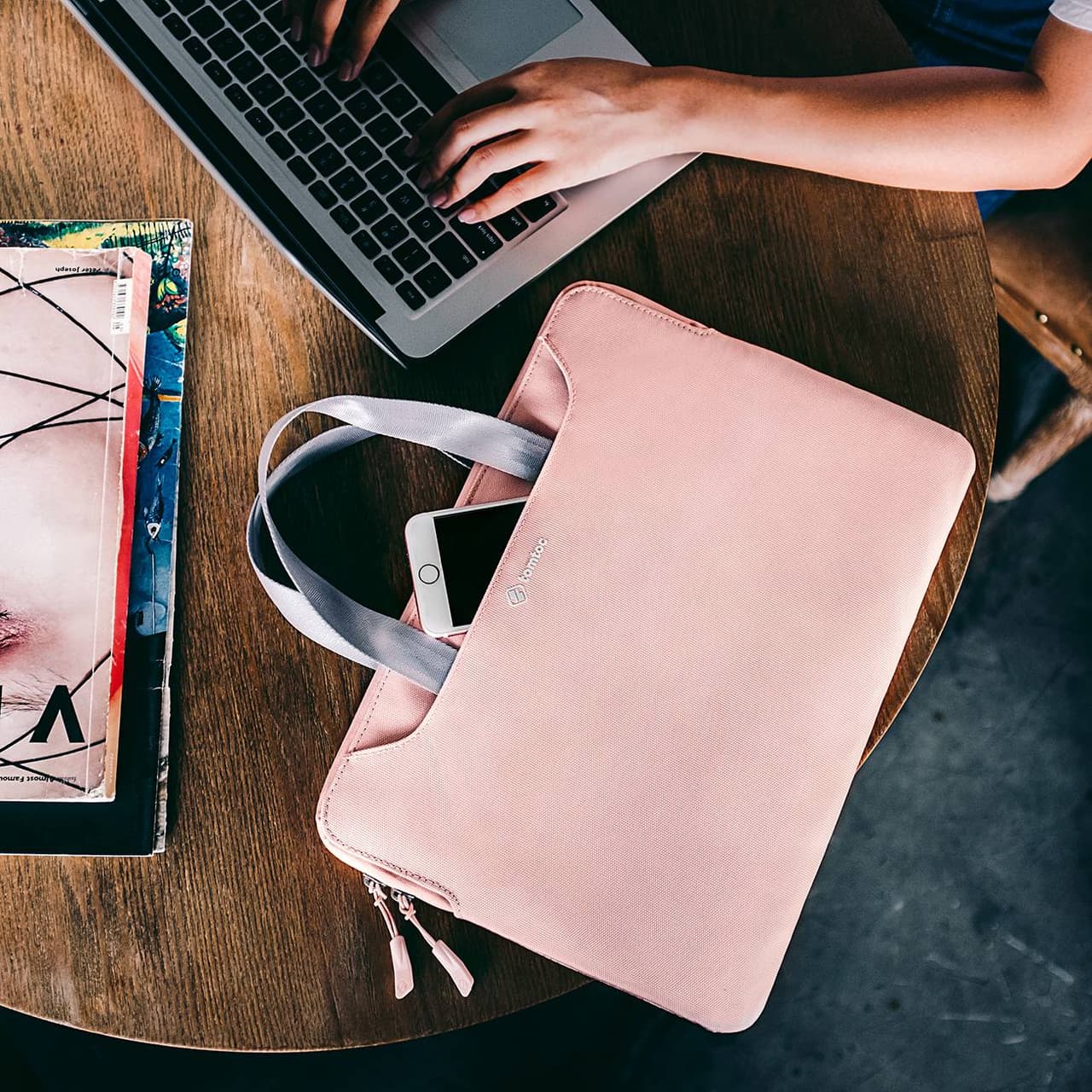 Tomtoc︱筆電包 💻 - 3C板 | Dcard