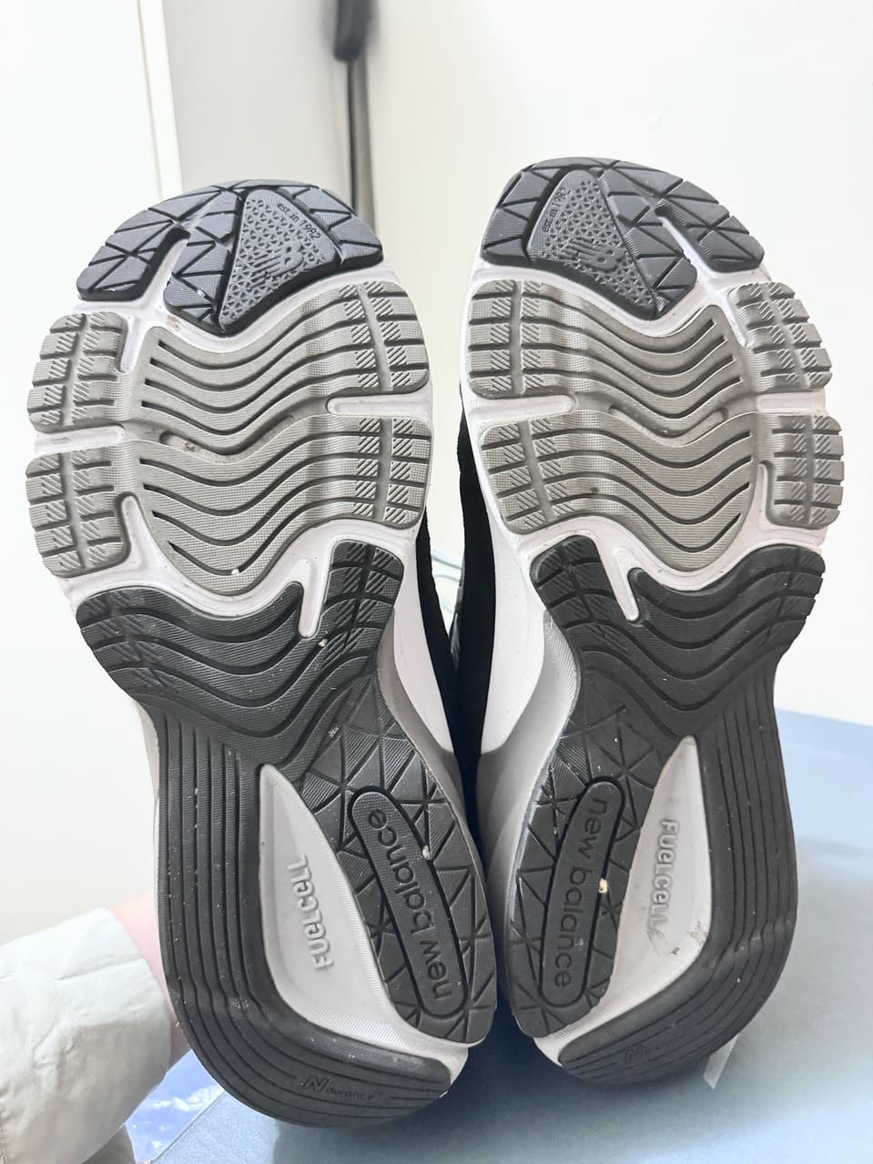 #我要賣 New Balance 990V6 - 二手交易板 | Dcard