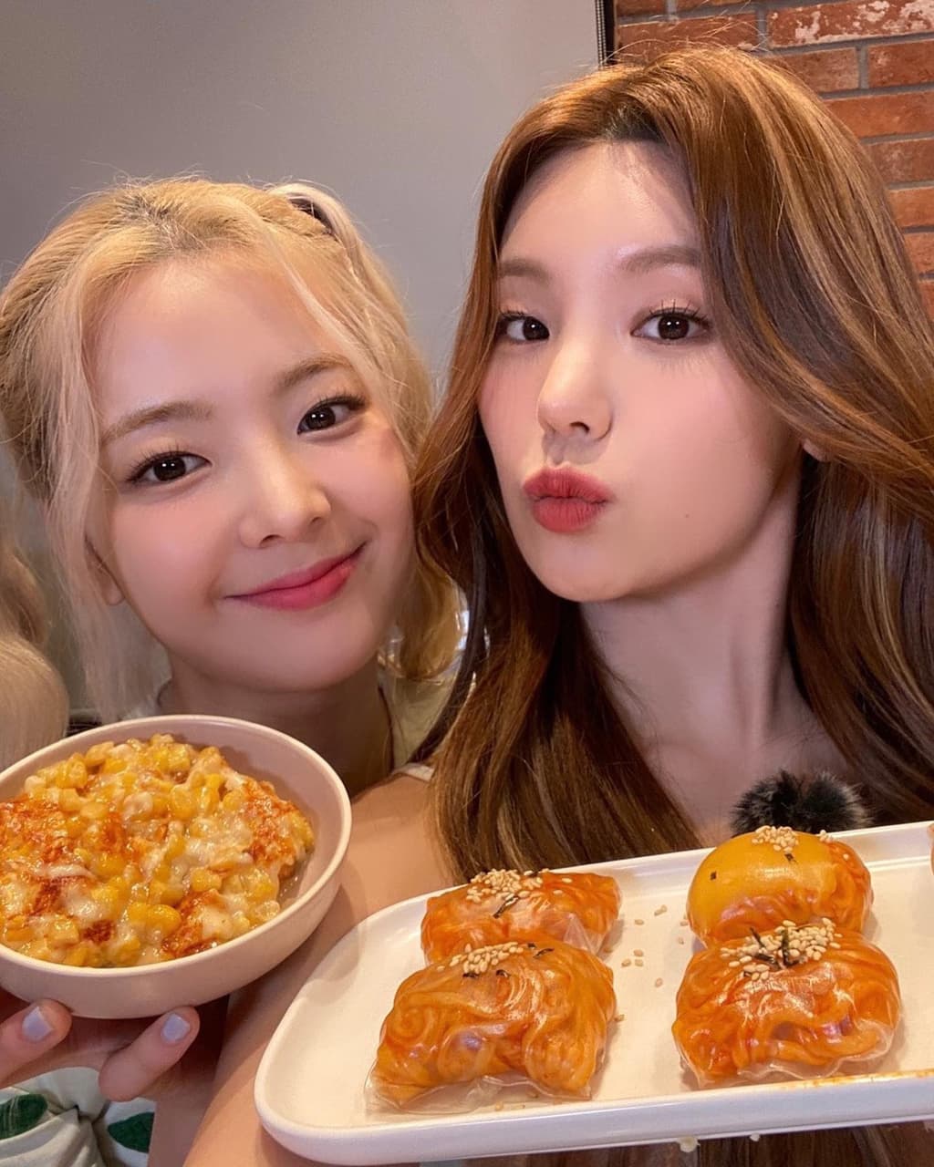 #分享 0427 YEJISU直播精華整理🌴👩‍🍳 - ITZY板 | Dcard