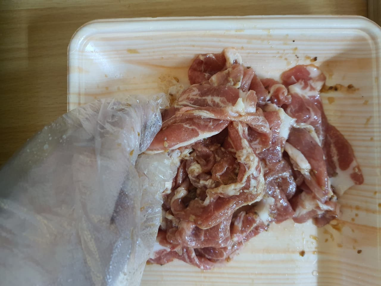 租屋6年還沒廚房 但擋不住我的料理魂！day3 - 烹飪板 | Dcard