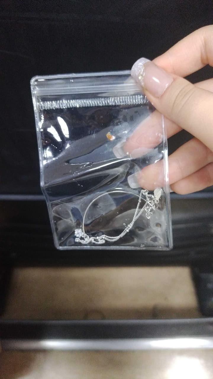 B401第五排遺失的手鍊 - 銘傳大學板 | Dcard