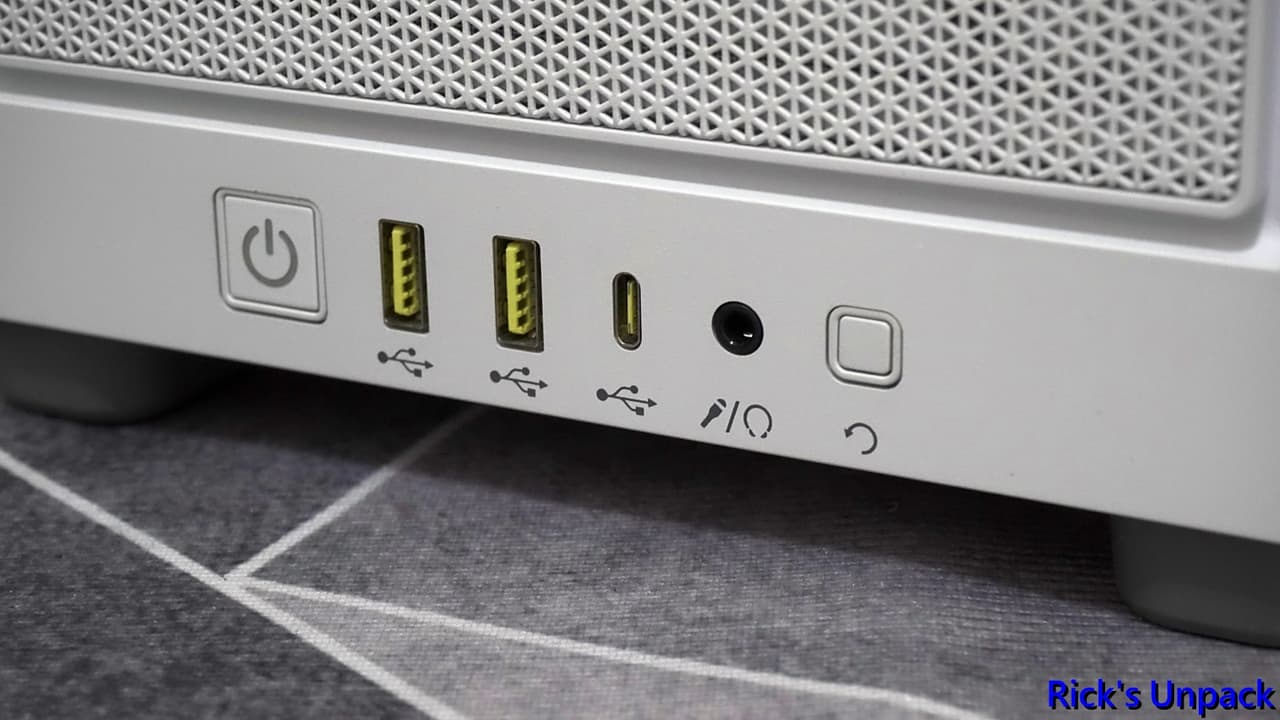 【開箱】朦朧美、散熱佳直立小機殼 | CORSAIR 2000D RGB AIRFLOW + CORSAIR SF850L開箱 - 3C板 | Dcard