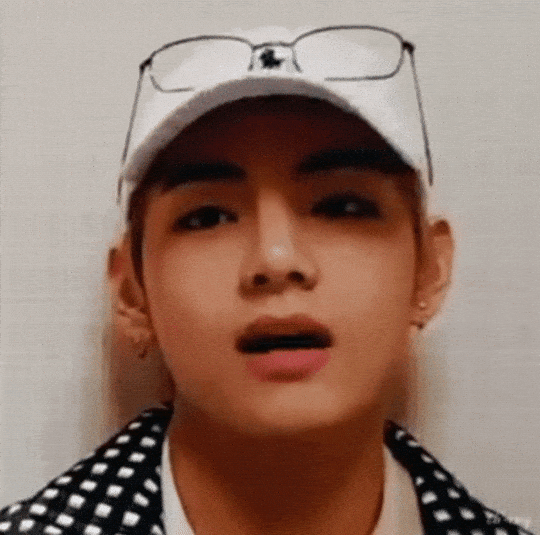 #分享 #theqoo熱門 不是誰都能模仿的防彈V的特長 - BTS板 | Dcard