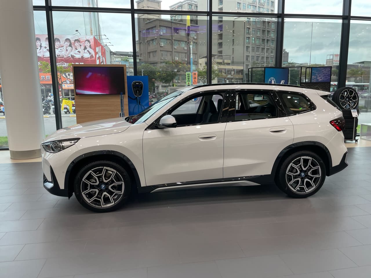 BMW iX1 series - 汽車板 | Dcard