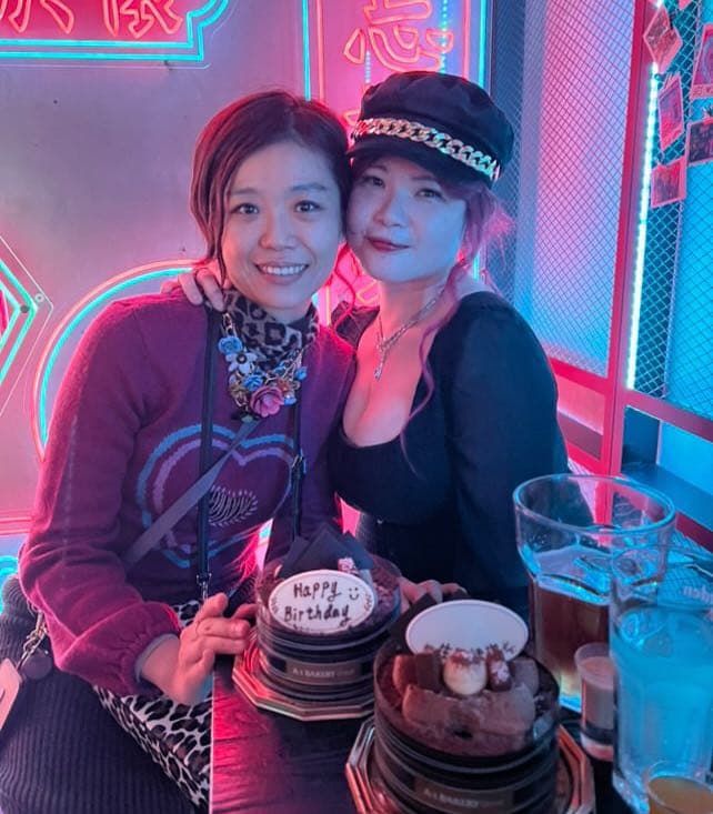 Happy birthday to me & 5 years anniversary for us🌈🌈 - 鈴鈴です (@lingdan1015) | Dcard