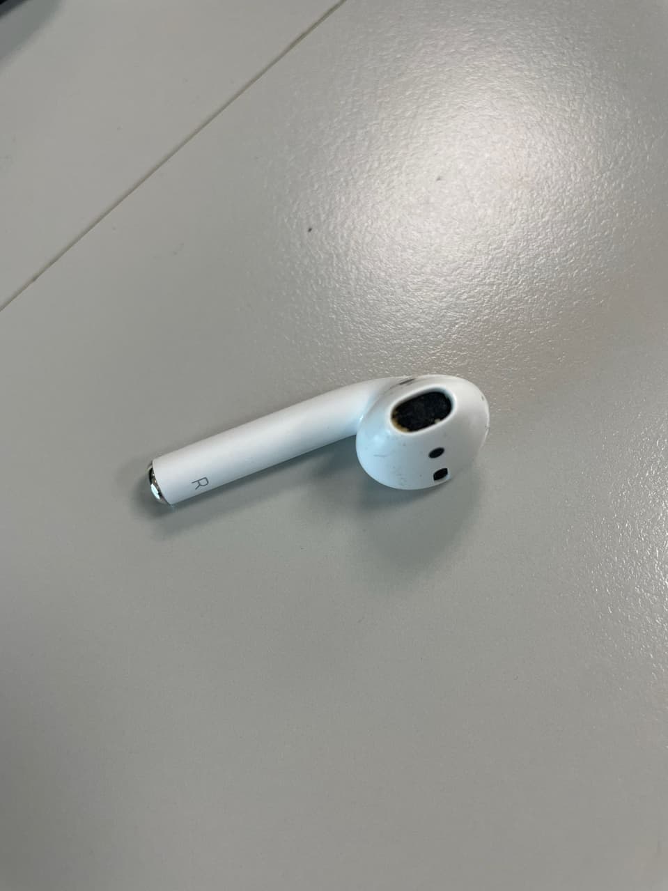 同學你的Airpod - 亞洲大學板 | Dcard