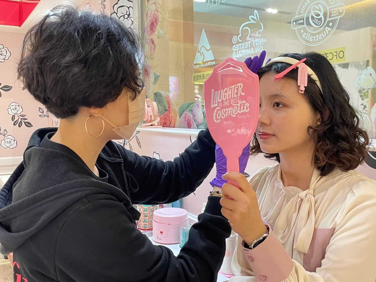 還我美眉之Benefit蜜蠟修眉初體驗（留言抽🎁 - 十一 (@j111) | Dcard