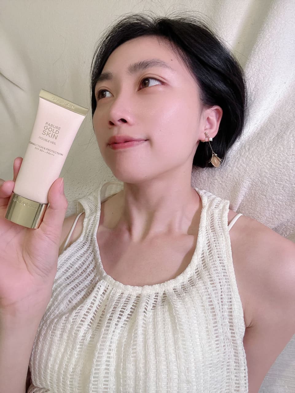 韓系減法底妝神隊友! 嬌蘭24K小奶管心得 - 美妝板 | Dcard