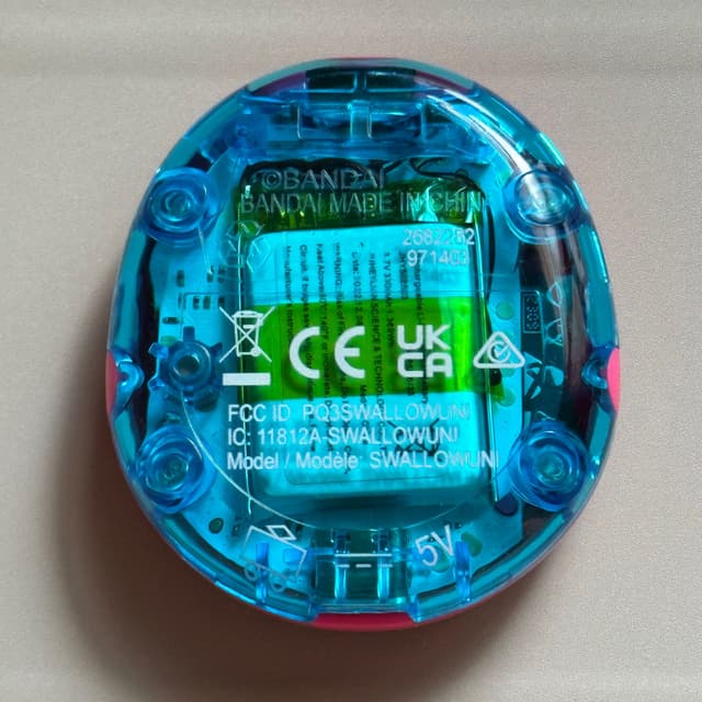 分享 2023 最新款的塔麻可吉UNI 電子雞寵物機 - 玩具板 | Dcard